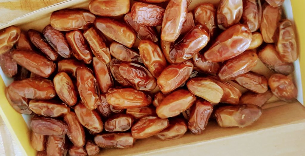 Confiture de dattes à la cardamome et à l'eau de fleur d'oranger - Ça a ...