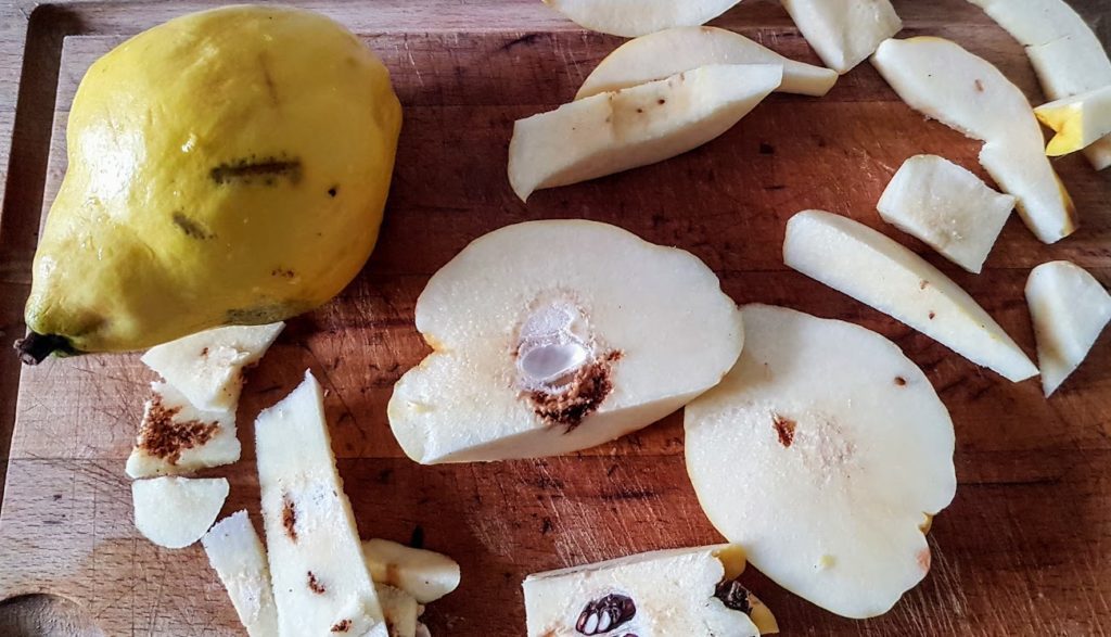 Coing confit aux clous de girofle - Ça a Leyre bon
