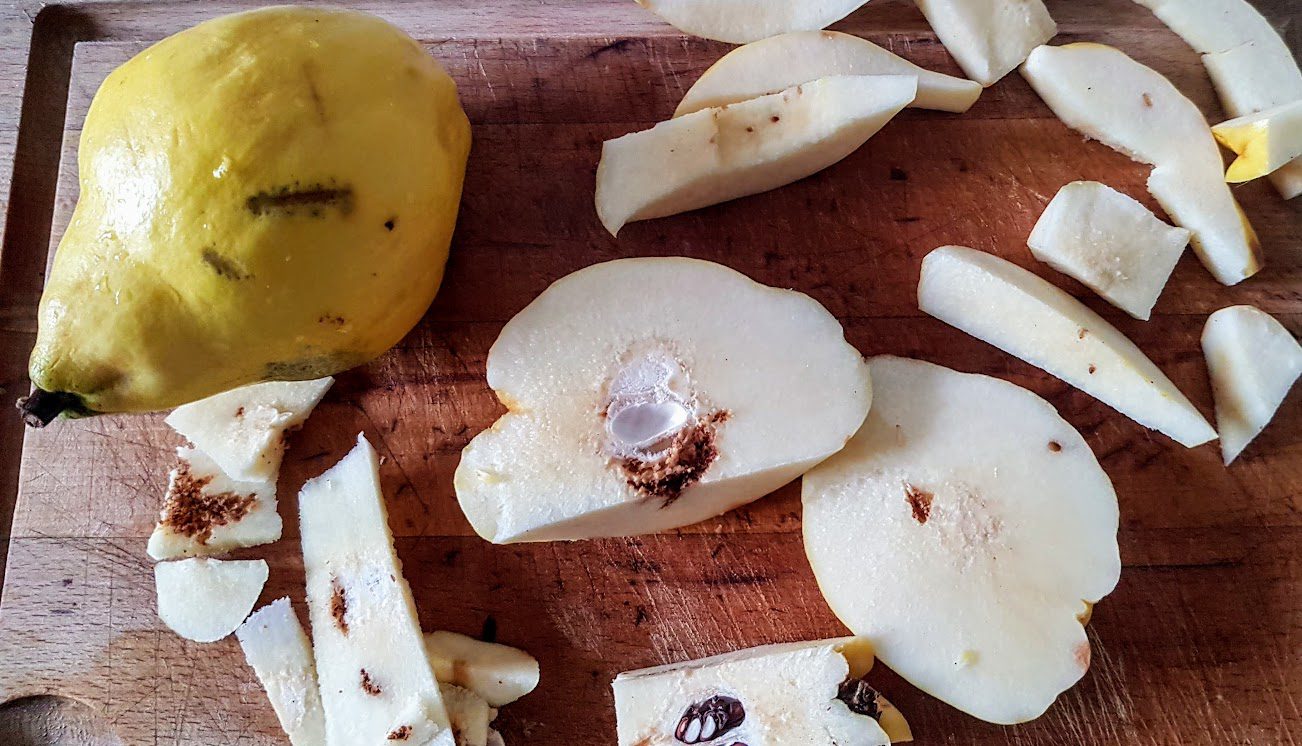 Coing confit aux clous de girofle - Ça a Leyre bon