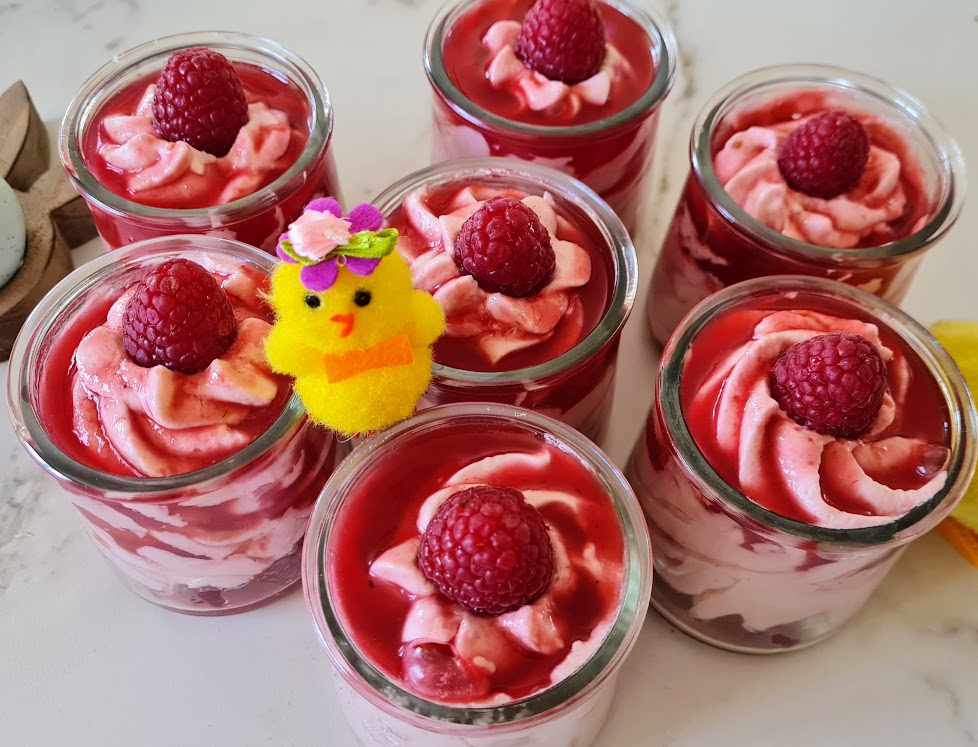 Mousse aux framboises et son coulis - Ça a Leyre bon